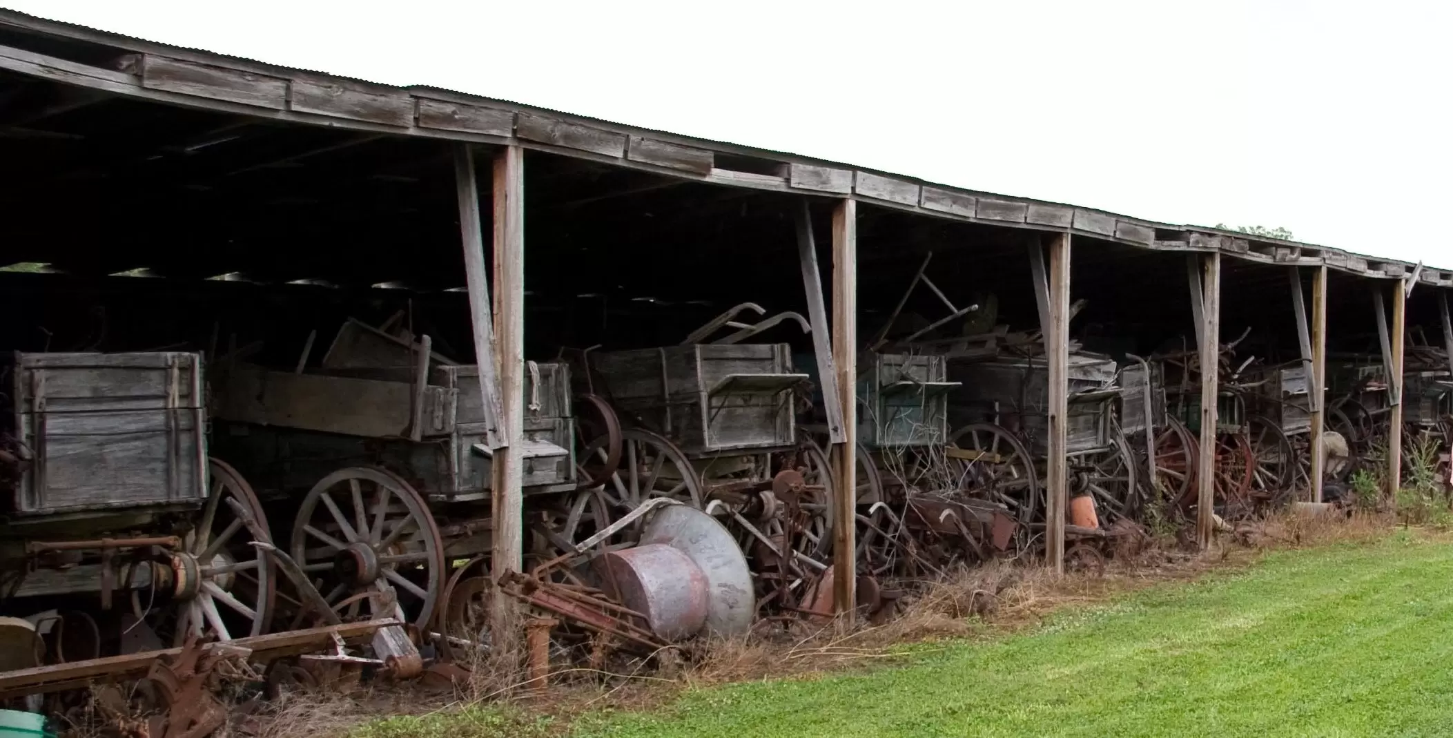 Identifying Farm Wagon Brands | Wheels that Won the West